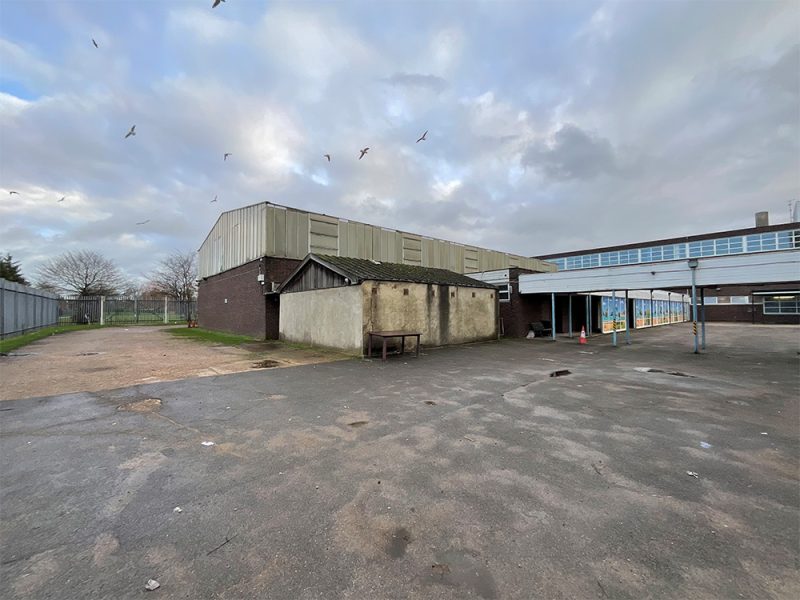 The Chelsea Detective Expectation Entertainment for Acorn TV - Rchard Drew